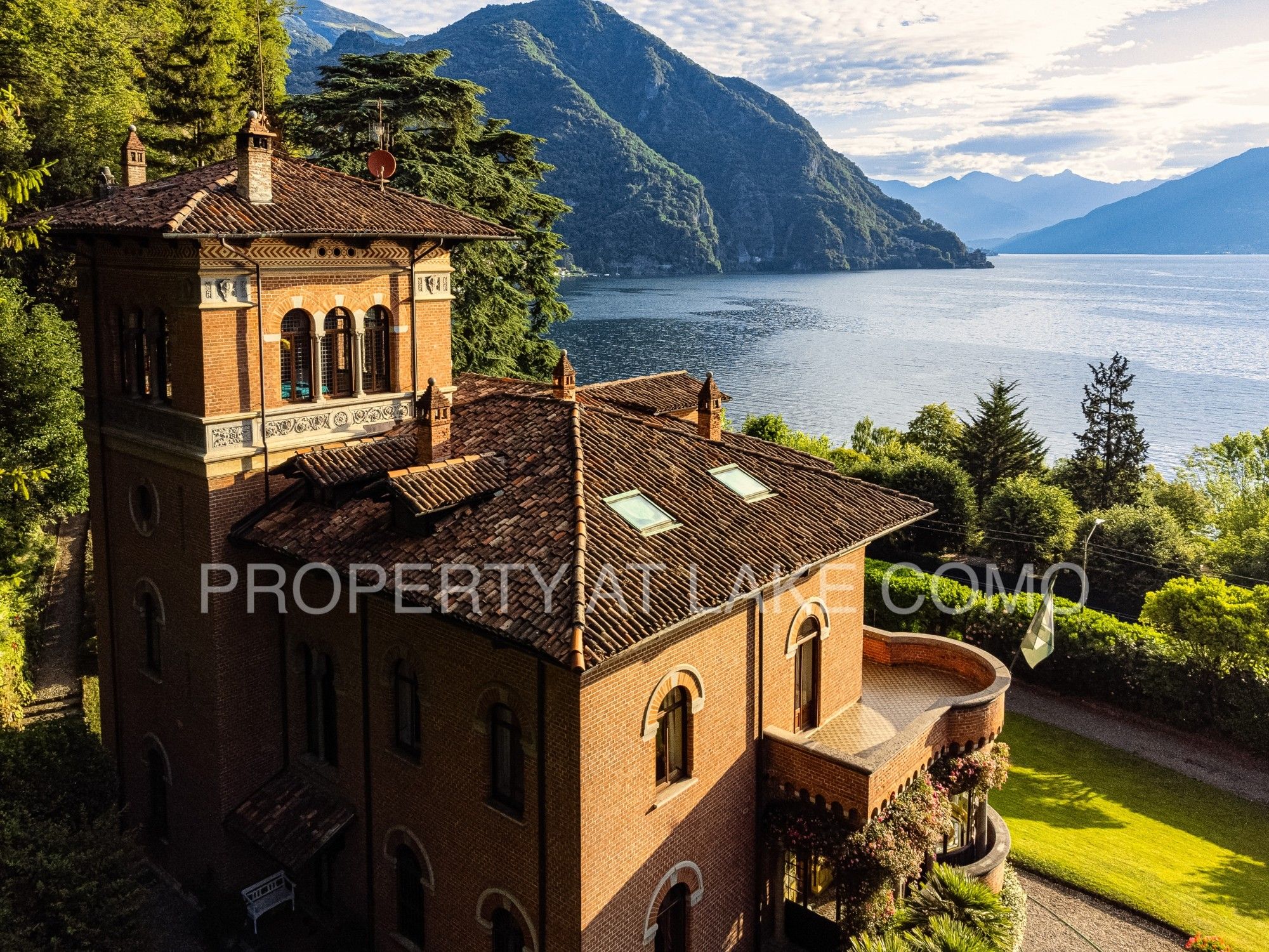 Luxury Lake Como Villa