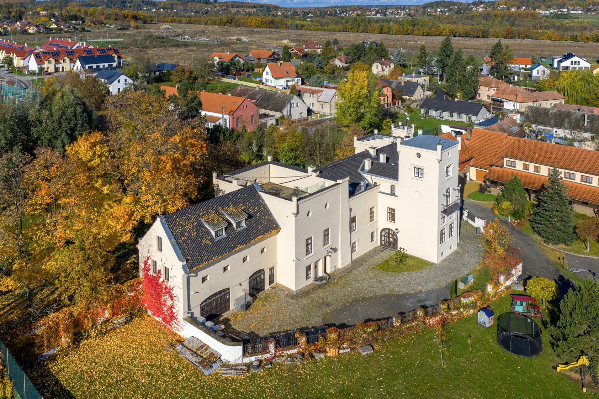 Trnová - Castle for sale Central Bohemian Region